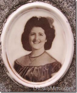 Angelina and Her Neighbors, Part 2